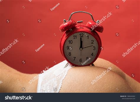 3 Porno Femmes Nues Au Grosses Fesses Images Stock Photos 3D Objects