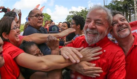 Lula diz ao PT que irá ao julgamento no TRF 4 em Porto Alegre
