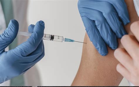 Vaccination par les services de santé au travail