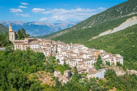 Borghi in Abruzzo i 20 paesi più belli da visitare The Wom Travel