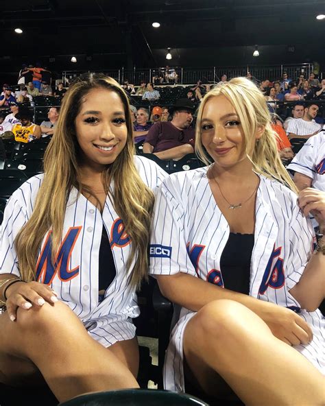 Mets Fans Scrolller
