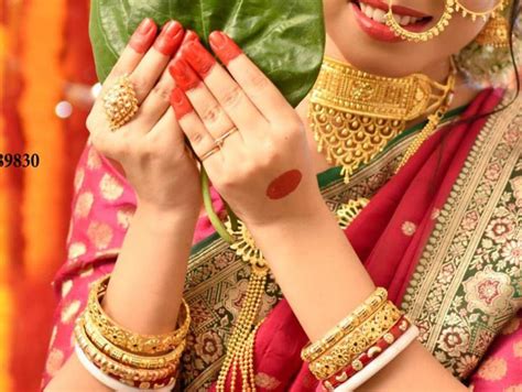 Bengal S Bangles Check Out Some Spectacular Designs Of Bengali Bangles