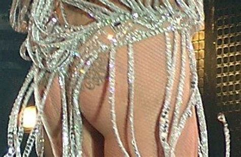 Cher Nue Dans The Sonny Cher Comedy Hour