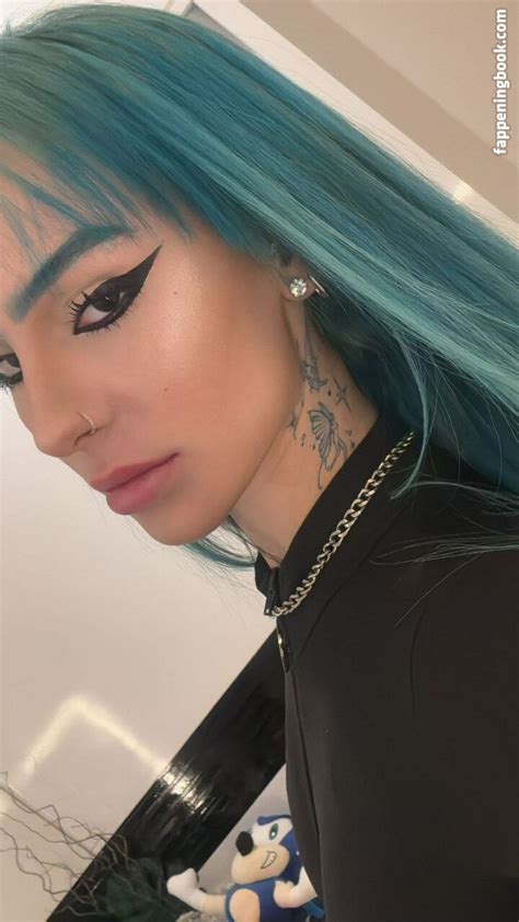 Belle Kaffer Nude OnlyFans Leaks Fappening FappeningBook