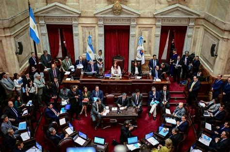 Senado argentino discute hoje projeto de lei para reestruturar dívida