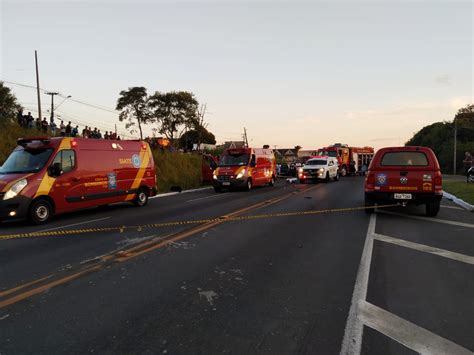 Carros Batem De Frente E Acidente Deixa Seis Feridos No Contorno Norte