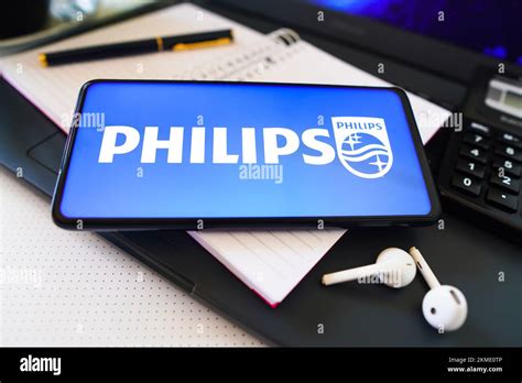 Sur Cette Illustration Le Logo Koninklijke Philips S Affiche Sur L