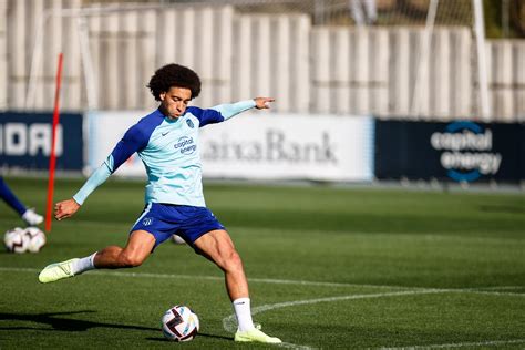 Witsel A Dos Partidos De Su Renovaci N Autom Tica Con El Atl Tico De