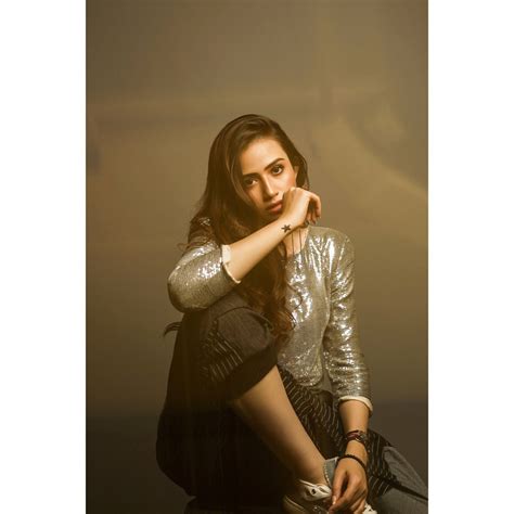Sana Javed Omg What A Click Pakistani Actress Celebri