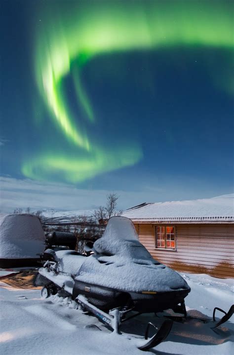 The Northern Lights In Sweden Click Pin Through To Post For More