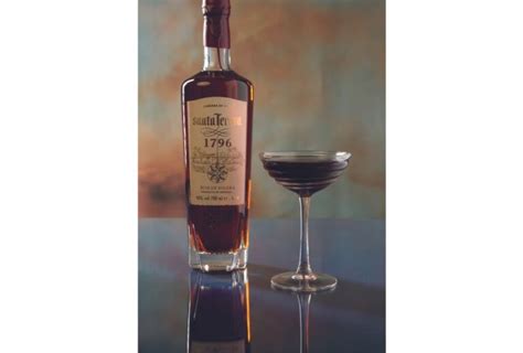 Receta así es como Santa Teresa 1796 prepara su particular Right Hand