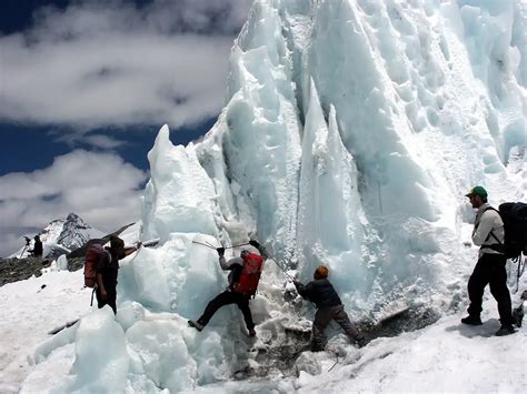 Everest Advanced Base Camp Trek 18 Days Best Adventure