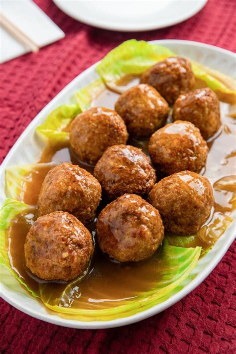 Lions Head Meatballs Recipe