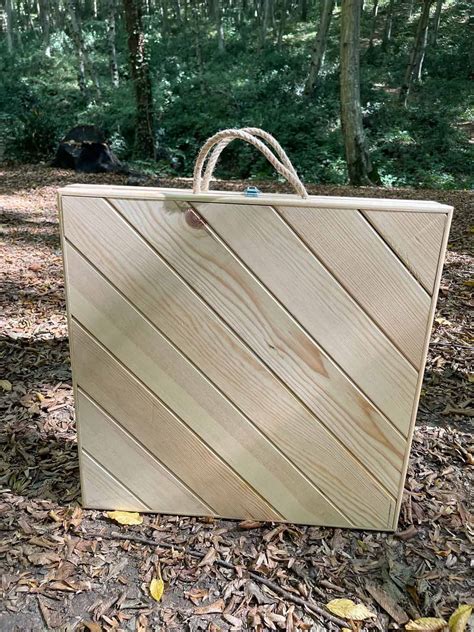 5 Foldable Boho Picnic Tables For Every Occasion