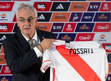 La era Jorge Fossati empieza hoy en Matute Perú quiere sacudirse de la