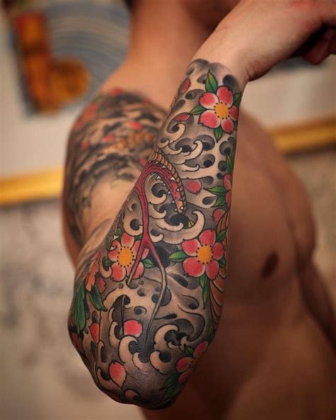 Traditional Japanese Sleeve Tattoo Designs For Men Dragon