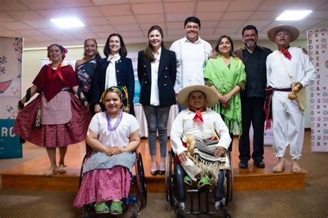 Presentan el 52º Concurso Nacional de Baile de Huapango Huasteco