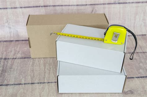 Aprenda de uma vez por todas a medir dimensões de uma caixa de papelão