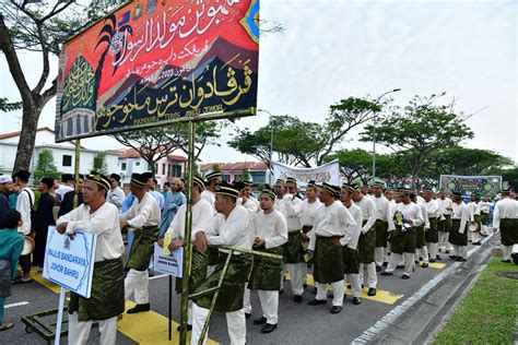 Sekitar Majlis Sambutan Maulidur Rasul S A W Peringkat Daerah Johor