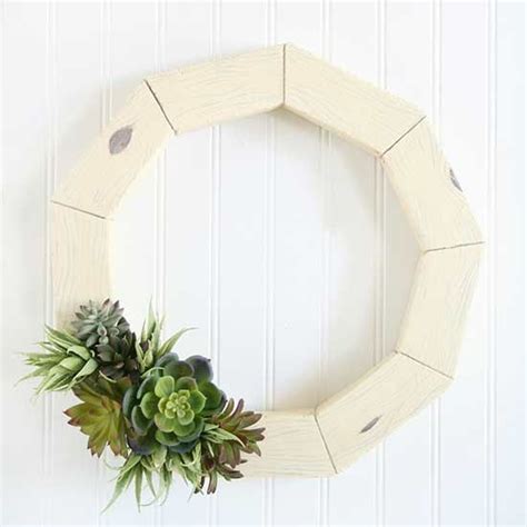 How To Hang A Christmas Wreath Easy Methods Crafts To Make And