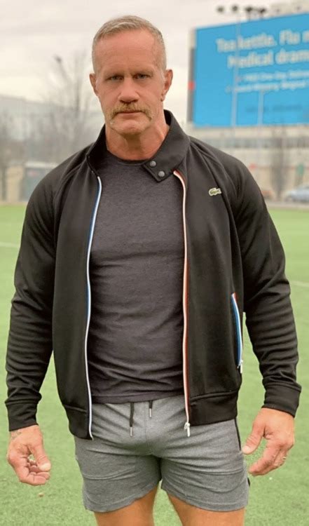 Men Men Men On Tumblr A Good Daddy Bulge