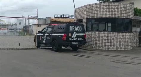 Advogada e professora apontada como integrante de organização criminosa