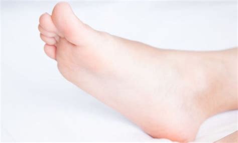Por qué se hinchan los pies 5 causas La Neta Neta