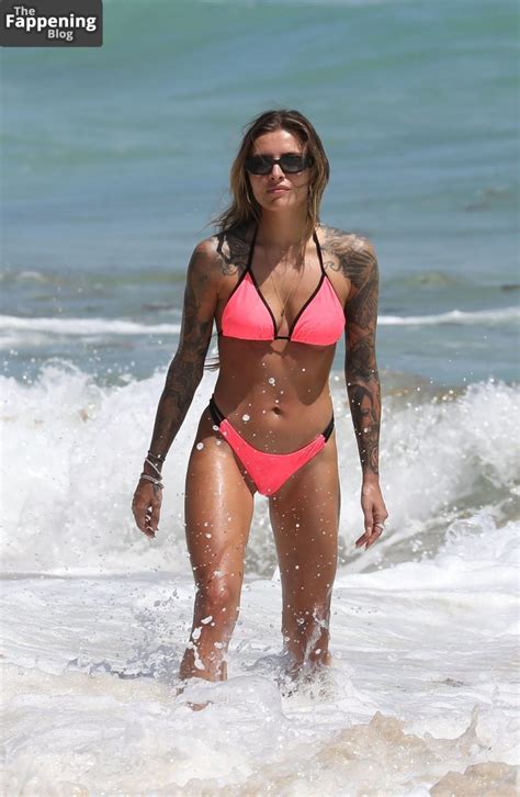 Sophia Thomalla Hot 6 Photos TheFappening