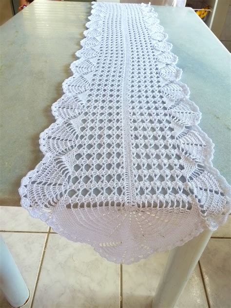 60 Caminhos de Mesa de crochê modelos gráficos e receitas