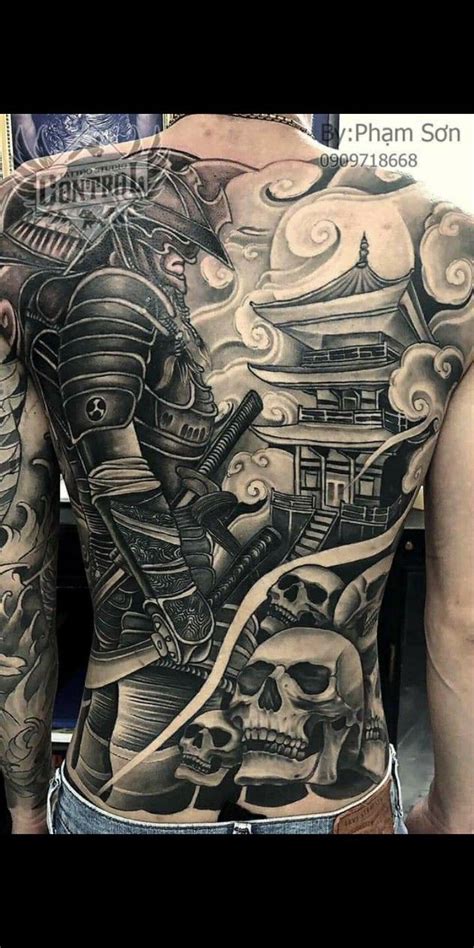 Pin De Zaw Htut Em Places To Visit Tatuagem De Guerreiro Samurai