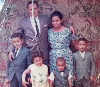 Bio Sixto Porras Enfoque A La Familia