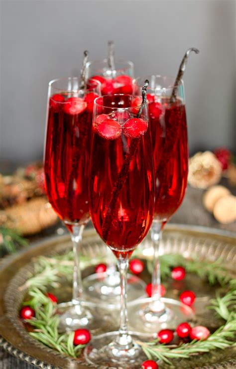 Signature Cocktails For Your Holiday Party