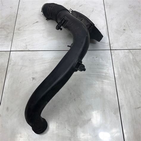 RURA PRZEWÓD DOLOT POWIETRZA 2 0 D3 V60 I S60 II vOLVO S60 II V60 D3