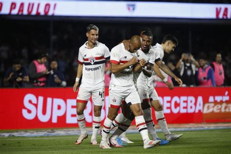 S O Paulo X Botafogo Onde Assistir Ao Vivo E Escala Es Do Duelo Da