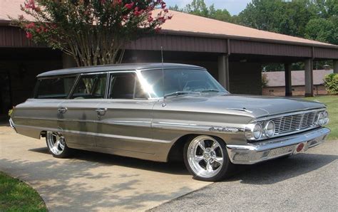 We Love Ford S Past Present And Future 1964 Ford Country Sedan