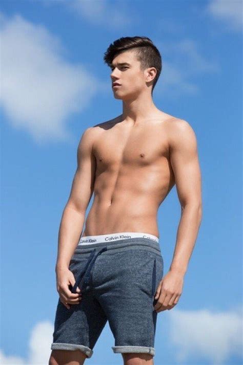 Daily Gay Guys U On Twitter Most Liked Pic Of Last Week