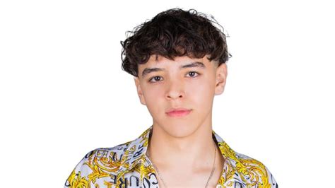 Quién es Xavi el cantante que lidera Spotify a nivel global ABC