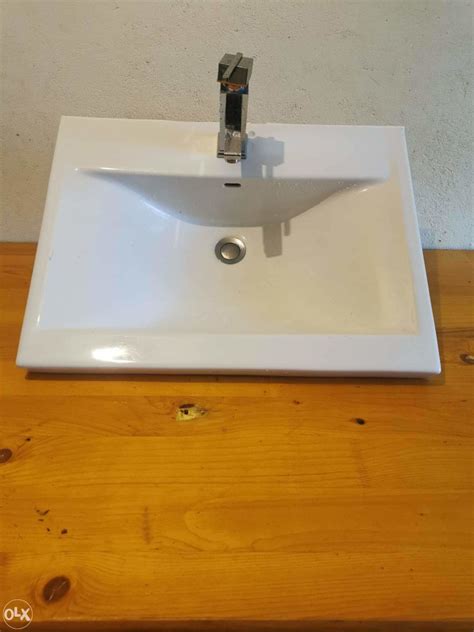 Umivaonik Sa Cesmom Umivaonici Lavaboi OLX Ba