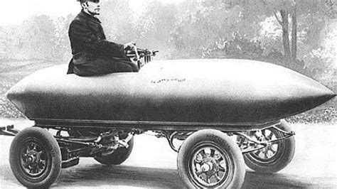 Sabías que el primer coche eléctrico se inventó en el siglo XIX