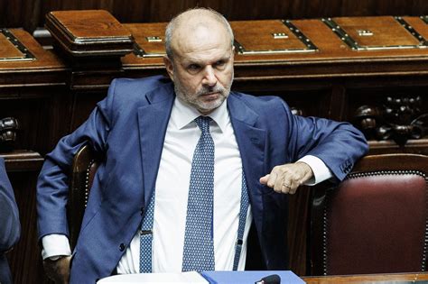 Cosa Dice Il Nuovo Ministro Della Salute Sul Covid E Sulle Mascherine