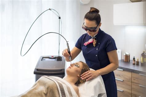 Laserowe usuwanie zmian naczyniowych Akademia Urody Wrocław