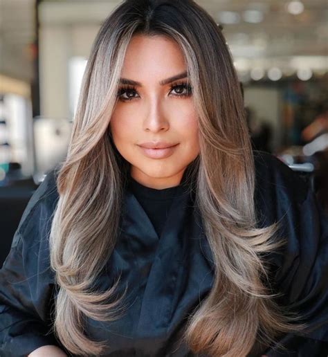 Face Framing Step Layers With Feathered Ends Haircuts For Long Hair With Layers Haircuts For