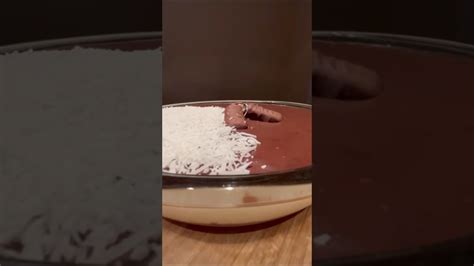 TORTA DE PRESTÍGIO GELADO NA TRAVESSA receitafacil sobremesa torta