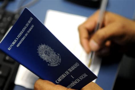 Novas alíquotas de contribuição do INSS entram em vigor CNN Brasil