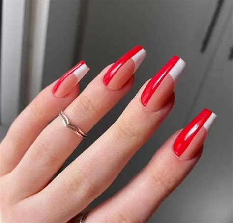 25 Red Coffin Nails To Place You In The Spotlight