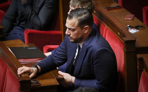 Un député LFI visé par des plaintes pour violence après le blocus dun