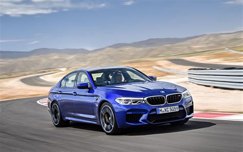 Novo BMW M5 ganha tração integral e motor V8 de 600 cv Motor Show