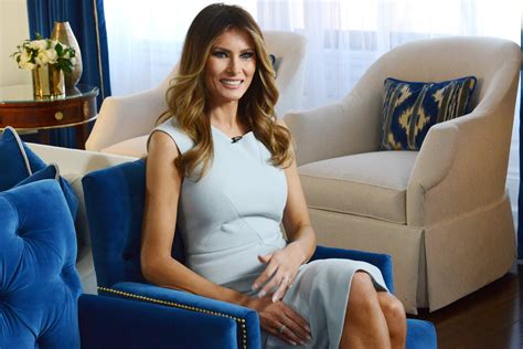 Melania Trumps Biography At Least Reveals That Shes Great Roommate
