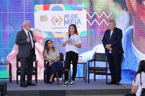 CAIXA inicia pagamento do Programa Pé de Meia nesta terça feira 26
