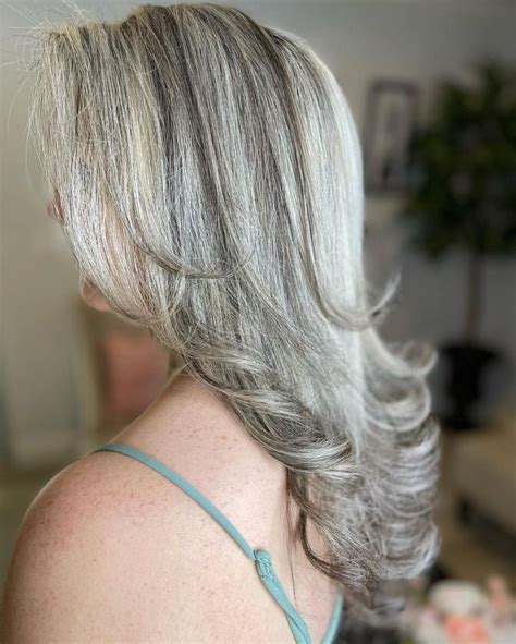 Contemporary And Stylish Long Hairstyles For Older Women Older